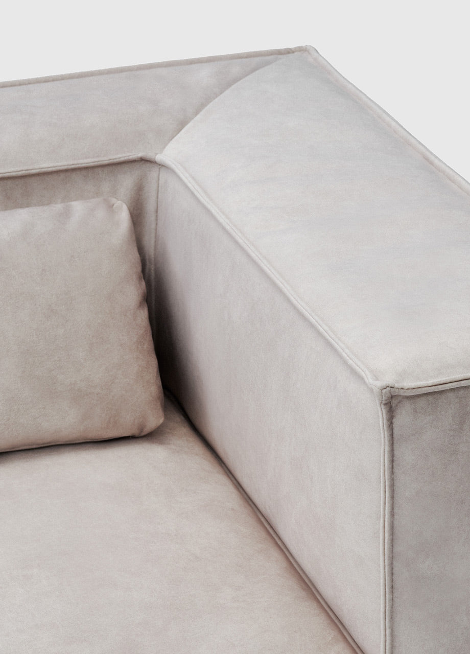 Hunk – TOKKO Furnitures